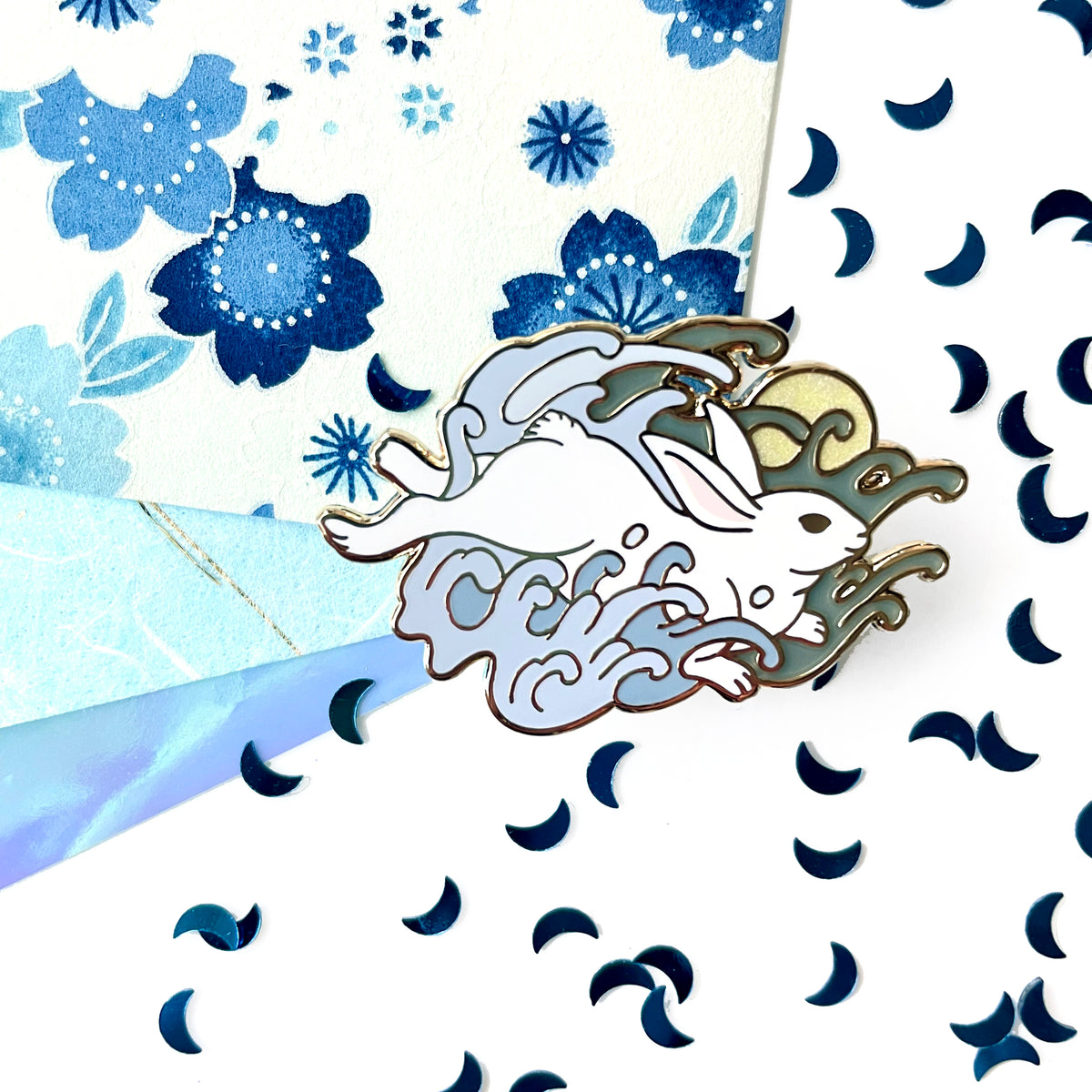 Nami Usagi Rabbit on Wave Pin – Shishido Creative